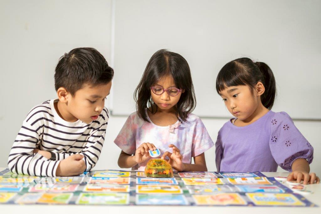 MYANMAR GAKKEN CLASSROOM